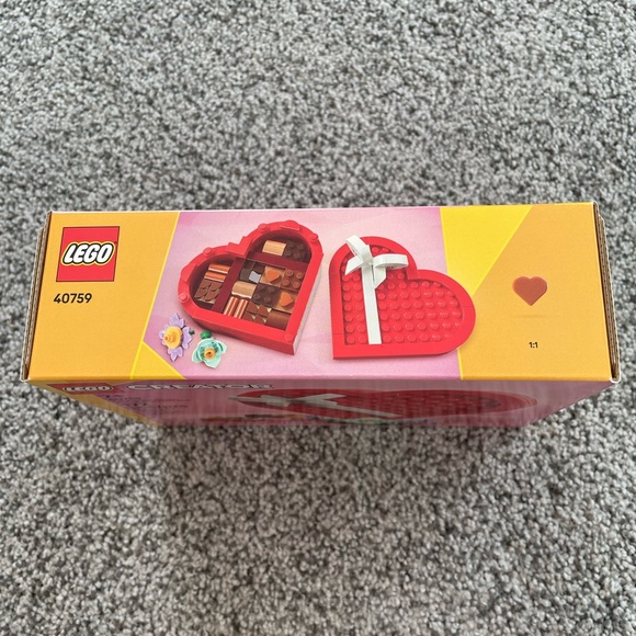 Lego | Toys | Lego Creator Chocolate Heart Box Set | Poshmark